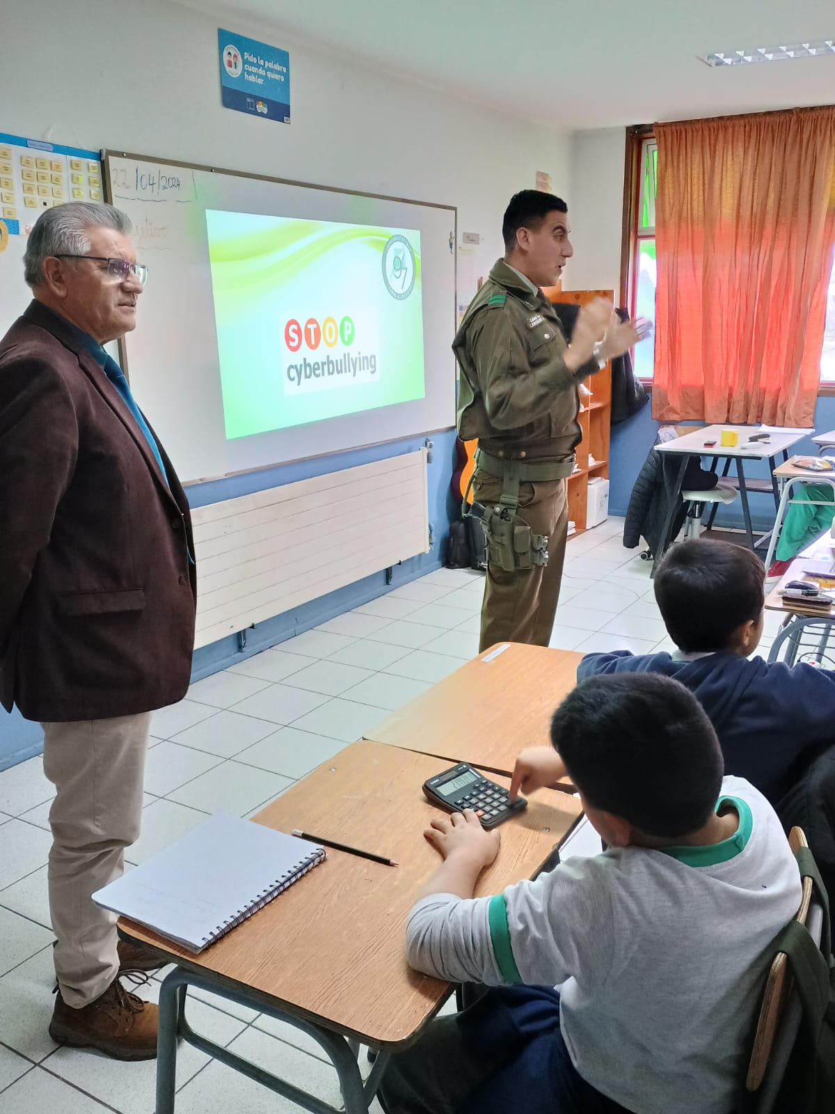 Carabineros de Chile Realiza Charla Sobre Bullying y Ciberbullying ...